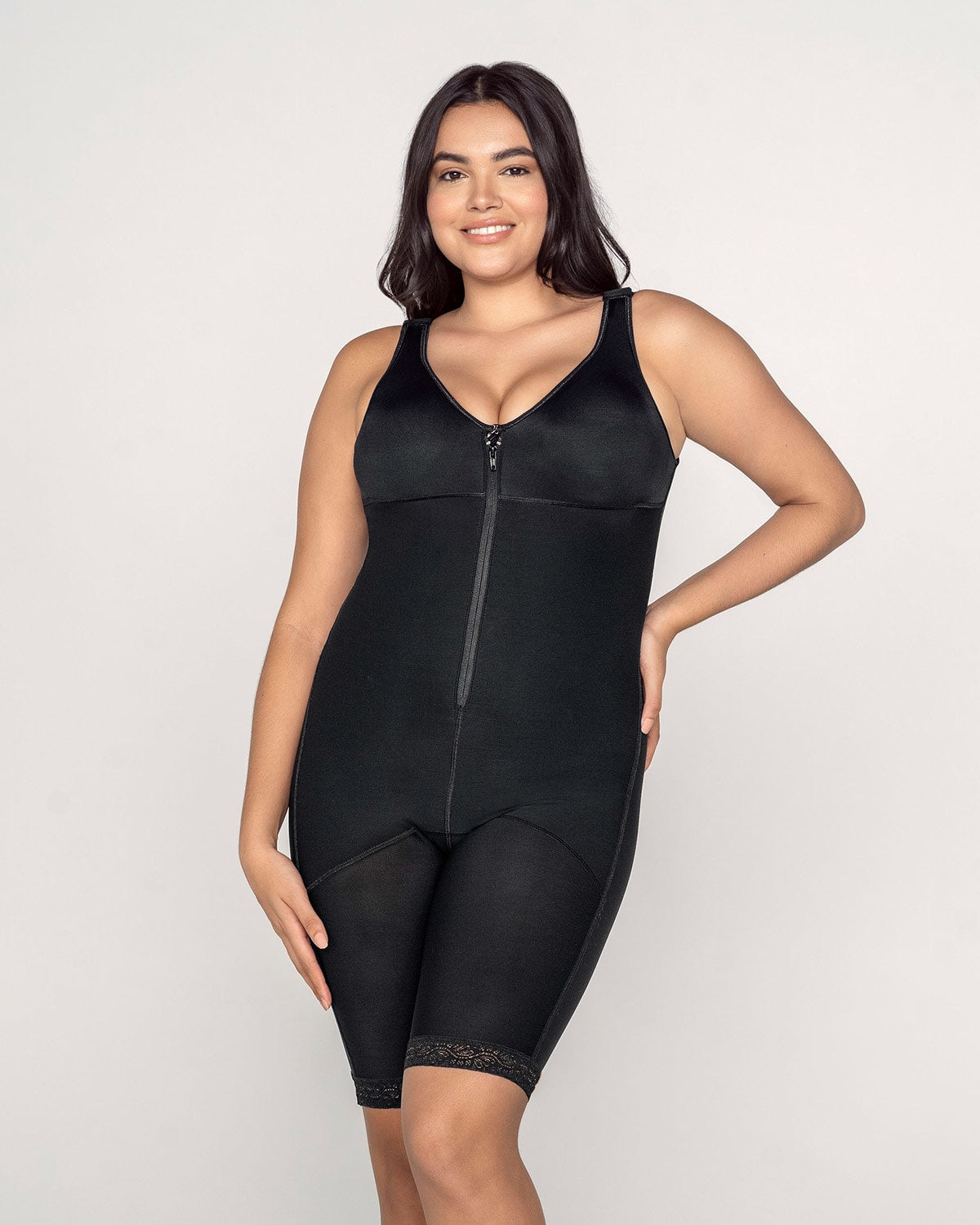 Body de compresión fuerte en abdomen y muslos con efecto levanta cola ...